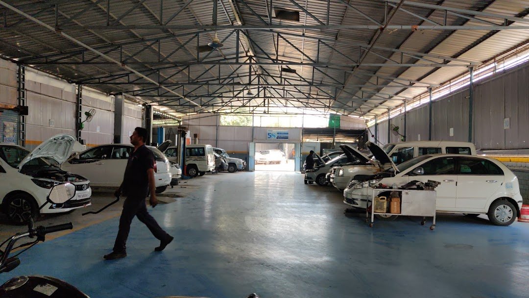 Tata Motors Service Centre Nearby You | Contact Us For Help